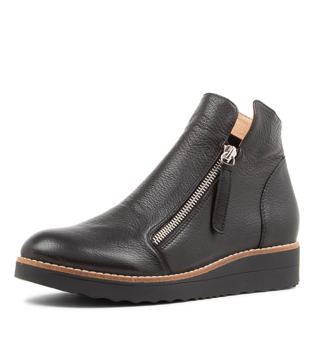 WOMEN'S DJANGO & JULIETTE OHMY BLACK LEATHER SHOE – Omars Shoes