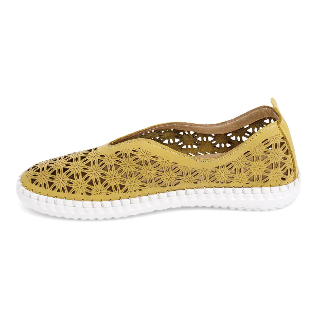 WOMEN'S BUENO DAISY YELLOW SLIP-ON SHOE – Omars Shoes